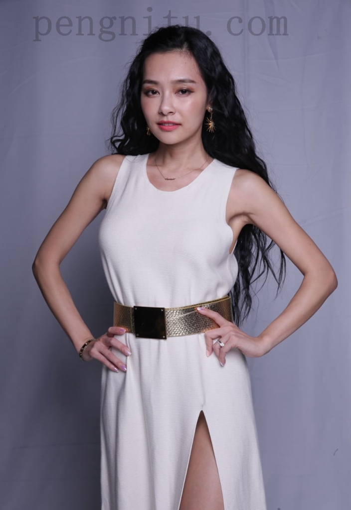 王思佳高清图集 561张图/2.87G-彭妮图